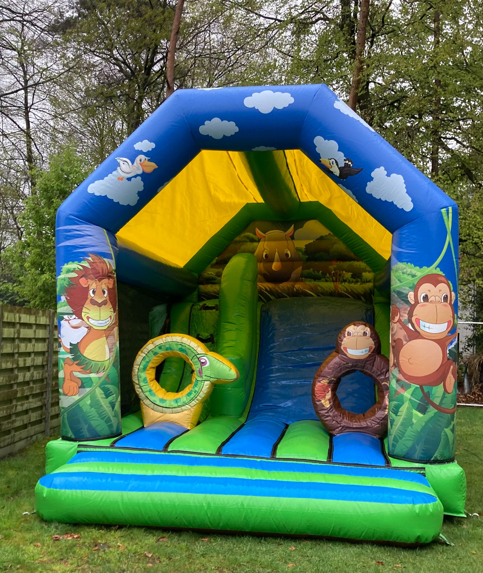 Verhuur van springkastelen - Loko Jump